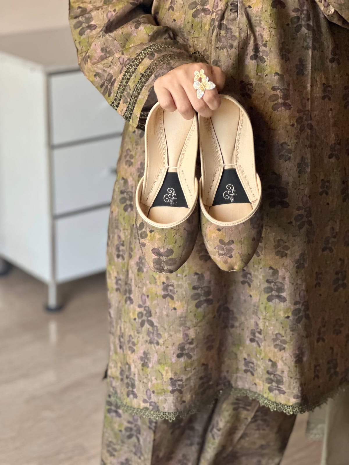 Printed Khussas – Cultural Fusion