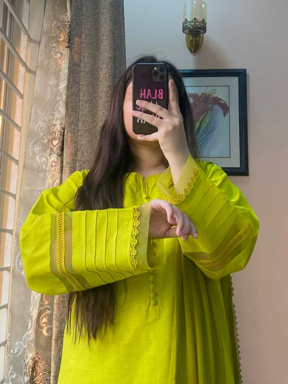 Dobby Khaddar Dress – Cultural Fusion